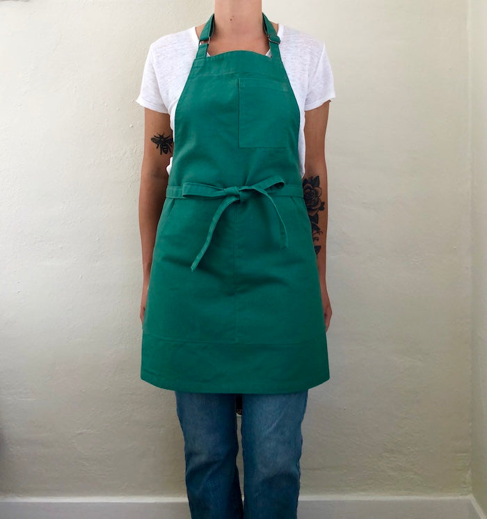 Farm Apron | Buy a Farmer Apron & Gardening Apron with Pockets ...